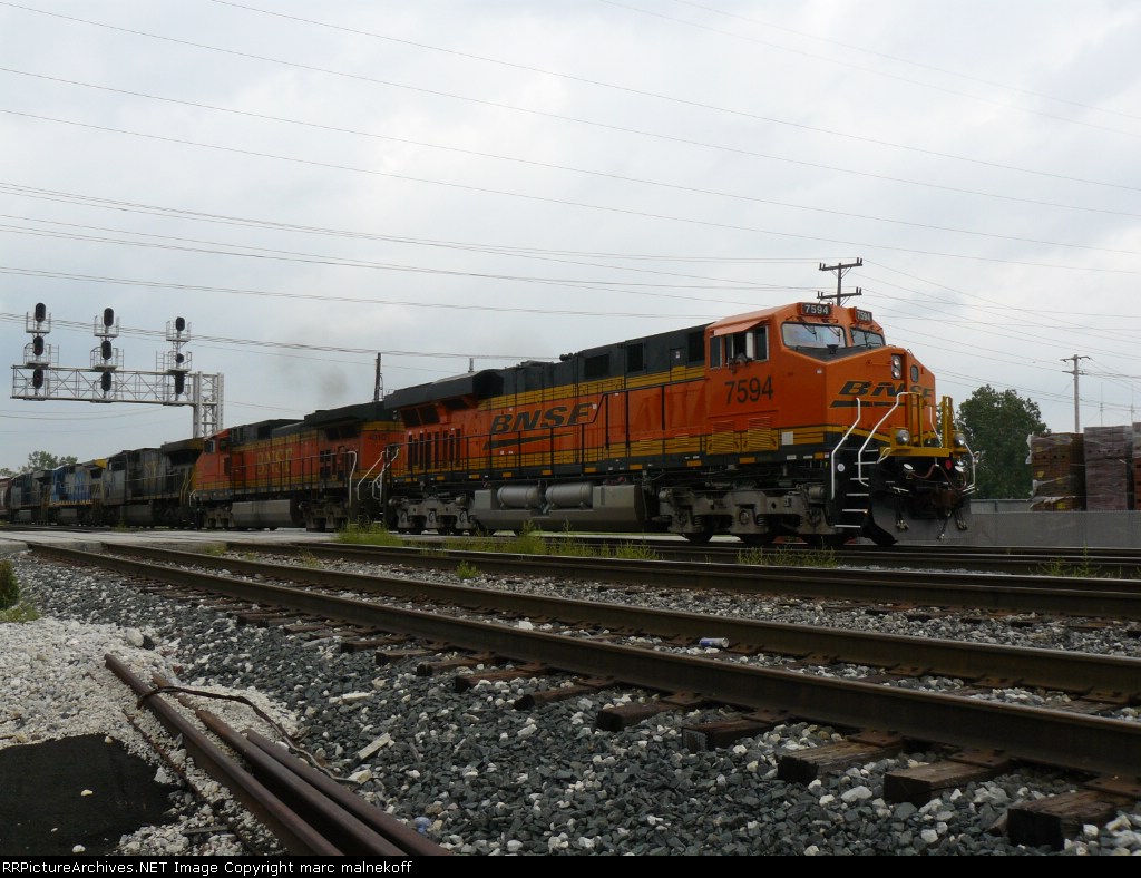 BNSF 7594
